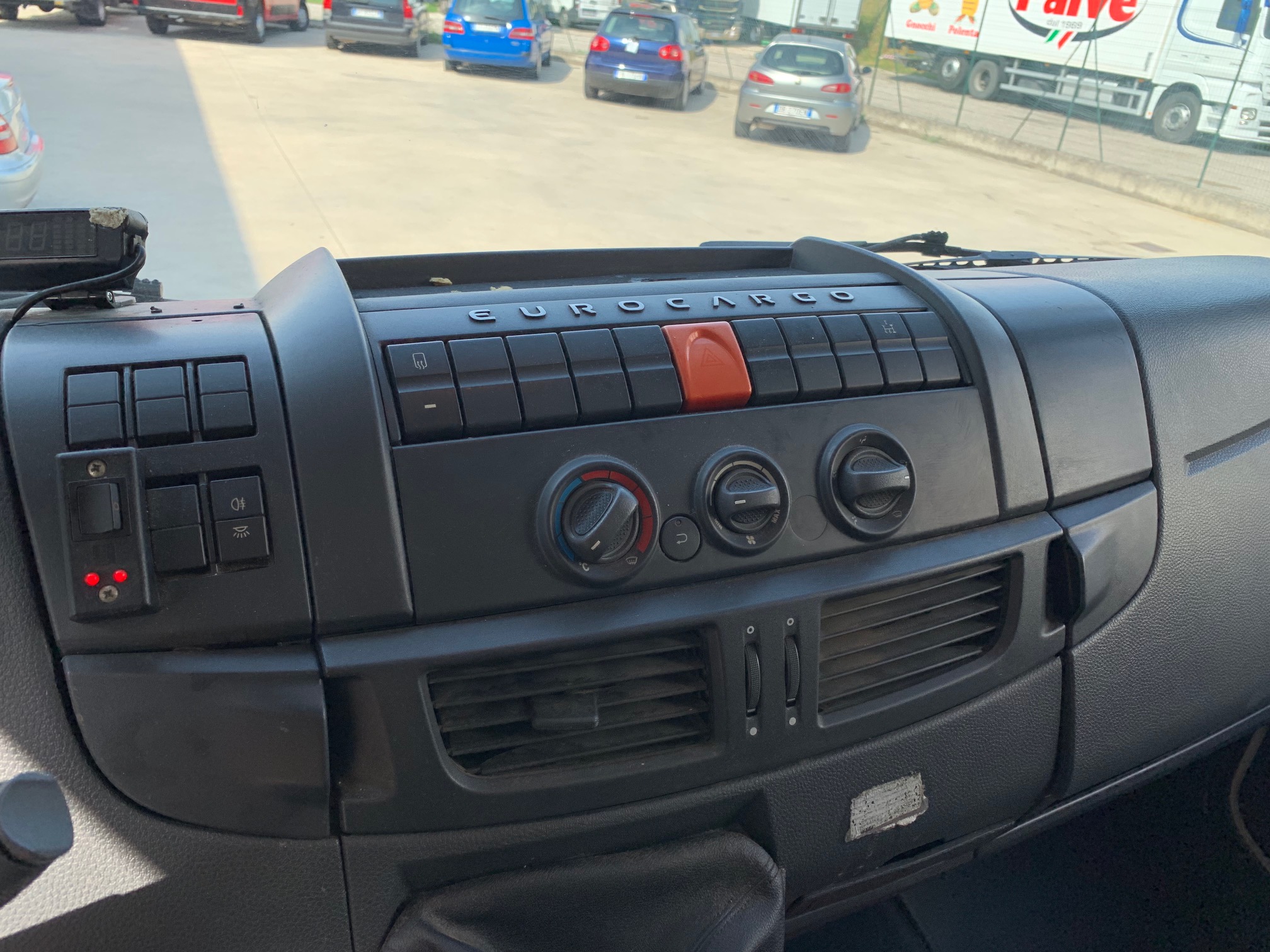 Iveco Eurocargo 140 – S & S Noleggio